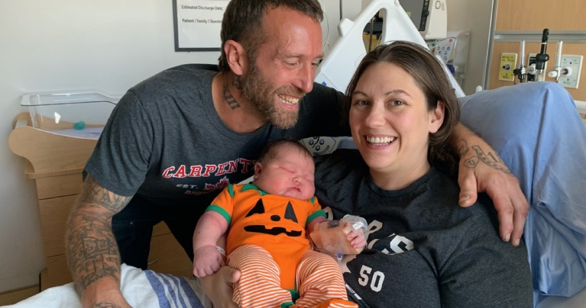 Bebé nasce com 55 centímetros e 7 quilos no Canadá